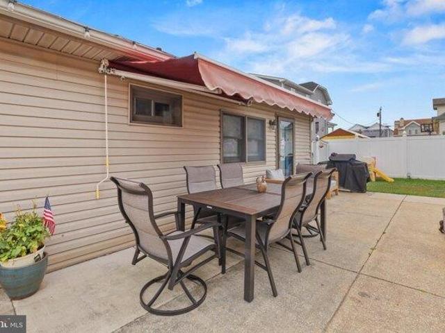 2 bedroom, Wildwood NJ 08260 105157822