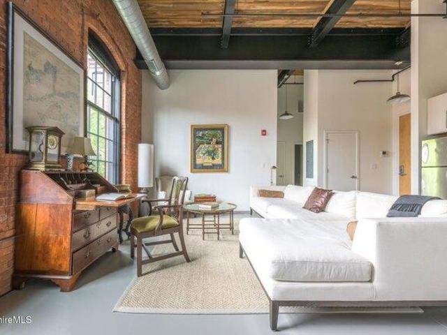 2 bedroom, Williamstown MA 01267 LS102729374