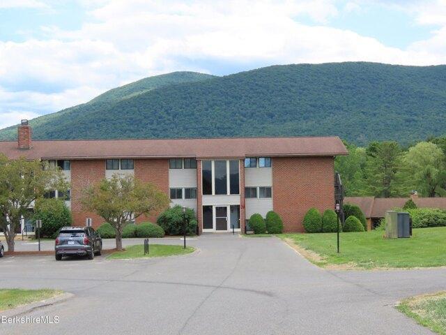 2 bedroom, Williamstown MA 01267 105096320