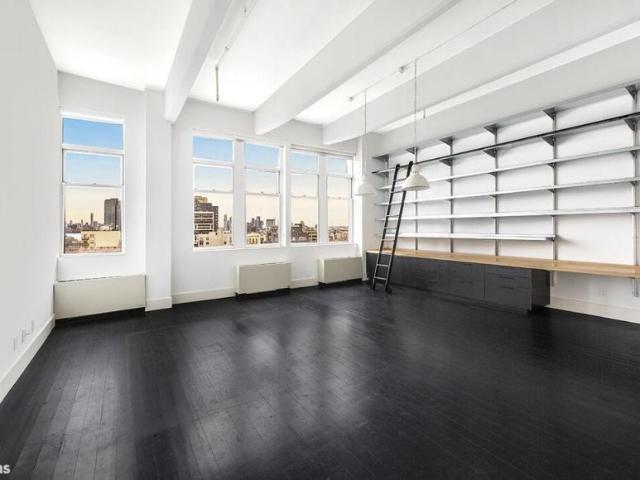 2 bedroom, Williamsburg NY 97049147