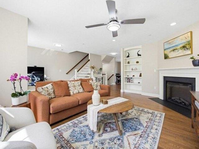2 bedroom, Wilmington MA 01887 102762847