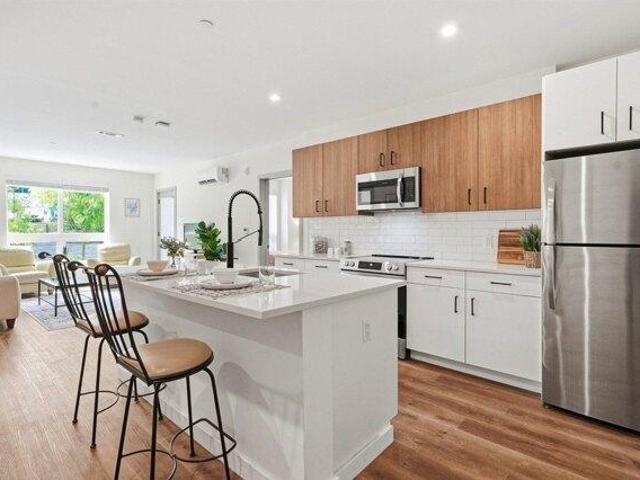 2 bedroom, Wilmington MA 01887 104758000