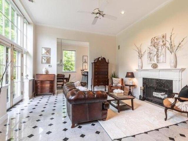 2 bedroom, Winchester MA 01890 104649775