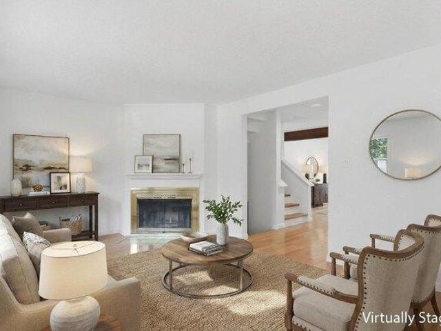 2 bedroom, Windham NH 03087 102157181