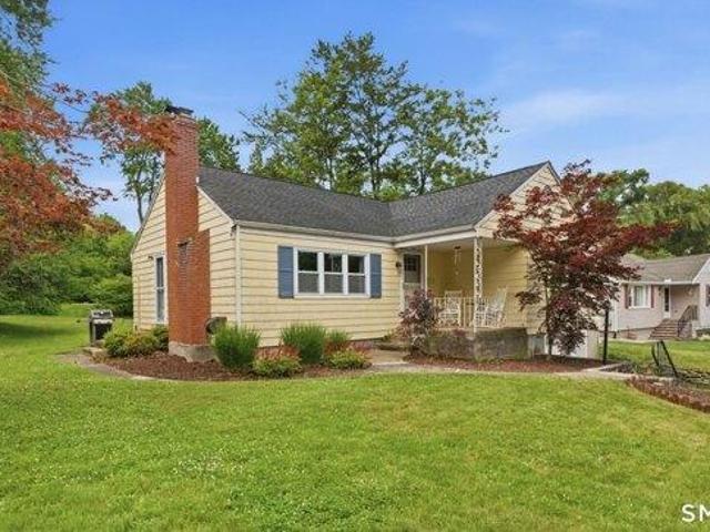 2 bedroom, Windsor CT 06095 104074933
