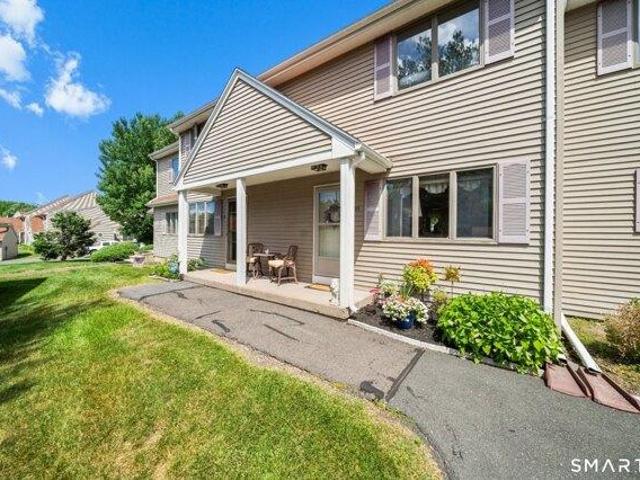 2 bedroom, Windsor Locks CT 06096 104788434