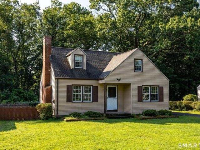 2 bedroom, Windsor Locks CT 06096 105207090