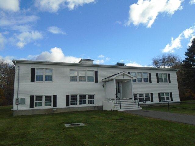 2 bedroom, Winslow ME 04901 101858928