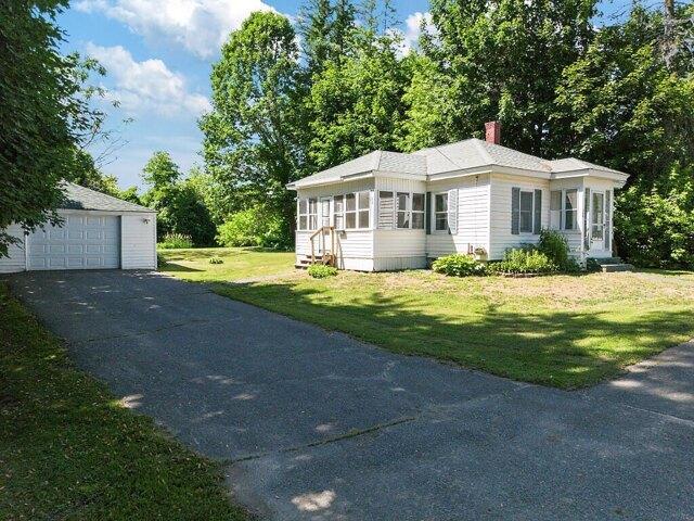 2 bedroom, Winslow ME 04901 104850653