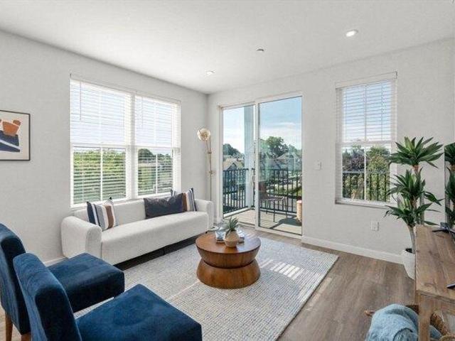 2 bedroom, Winthrop MA 02152 105174406