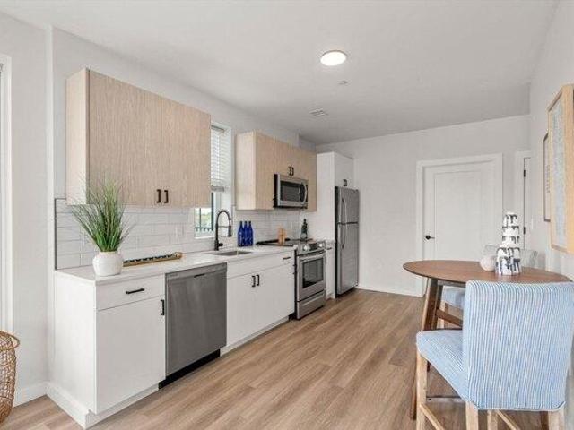2 bedroom, Winthrop MA 02152 102479064