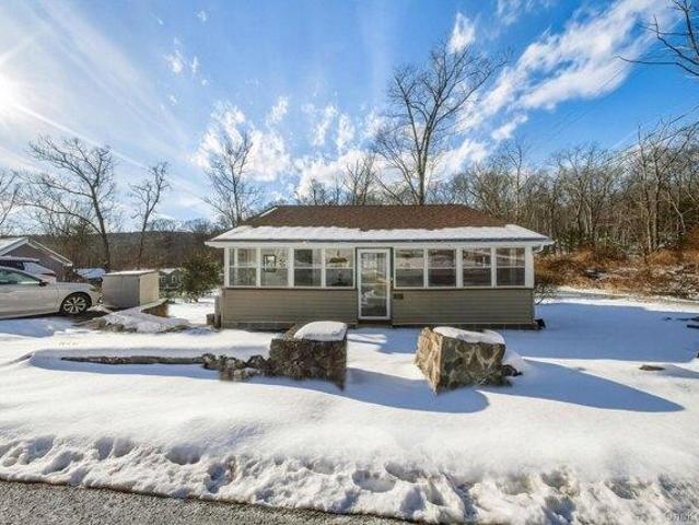 2 bedroom, Wurtsboro NY 12790 104900121