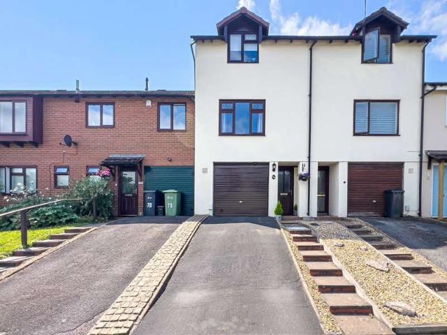 2 Bedroom Town House