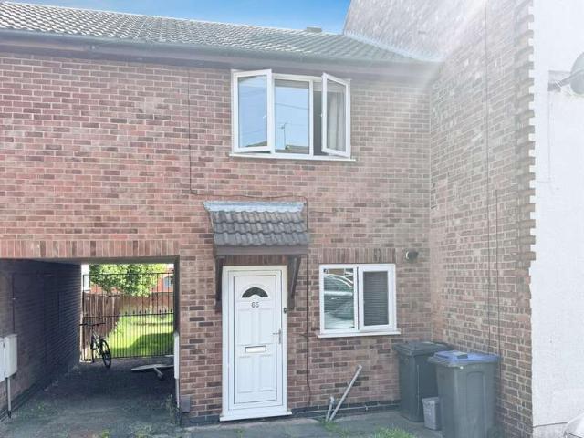 2 Bedroom Town House
