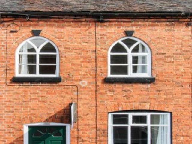 2 Bedroom Town House