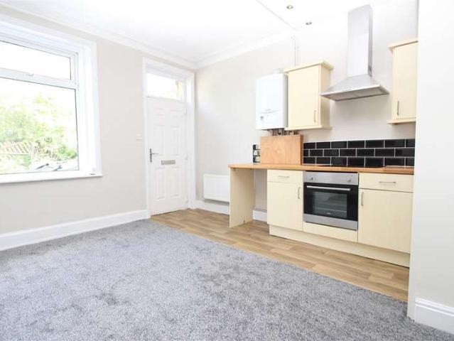 2 Bedroom Town House