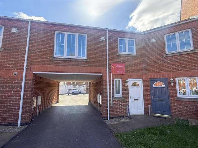 2 Bedroom Town House