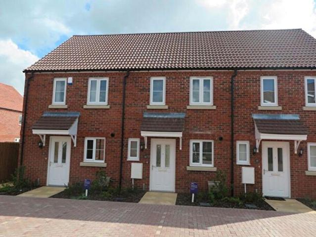2 Bedroom Town House To Rent In Kirby Muxloe, Leicester, LE9