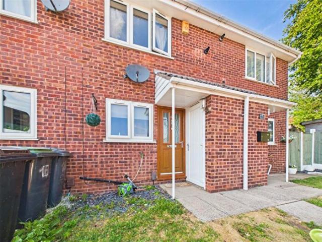 2 Bedroom Town House To Rent In Roxton Court, Kimberley, Nottingham, Nottinghamshire, NG16