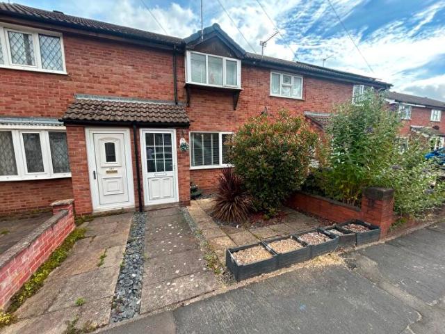 2 Bedroom Town House To Rent In Wyggeston Street, Staffordshire, Burton Upon Trent, DE13