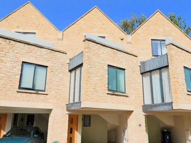 2 Bedroom Town House For Sale In Winchcombe