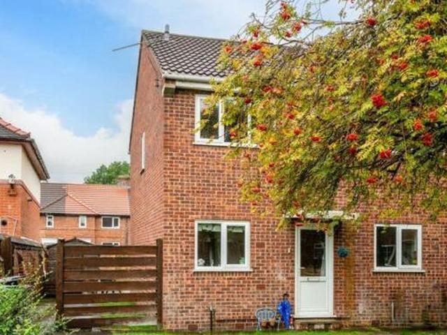 2 Bedroom Town House For Sale In Acomb