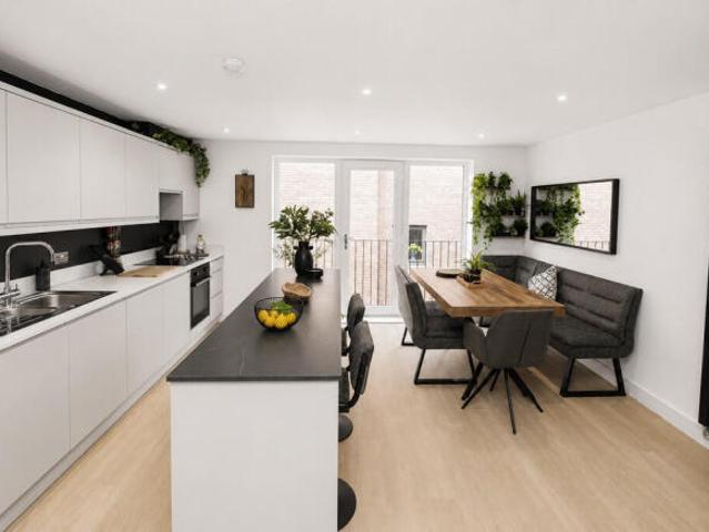 2 bedroom town house for sale in Charles Street, Chester, CH1