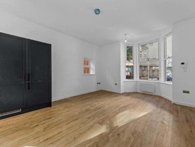 2 bedroom town house for sale in Derngate, Northampton, Northamptonshire, NN1