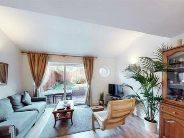 2 Bedroom Town House For Sale In Harlesden