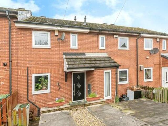 2 Bedroom Town House For Sale In Leeds