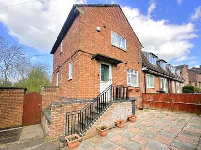 2 Bedroom Town House For Sale In Leicester
