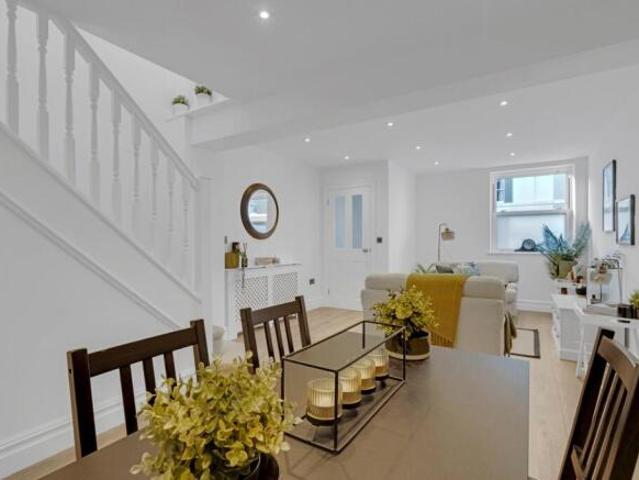 2 bedroom town house for sale in Lypiatt Street, Tivoli, Cheltenham, GL50