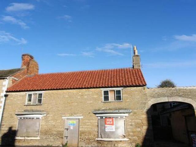 2 Bedroom Town House For Sale In Market Deeping
