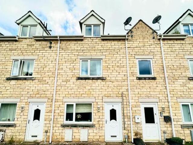 2 Bedroom Town House For Sale In Micklefield