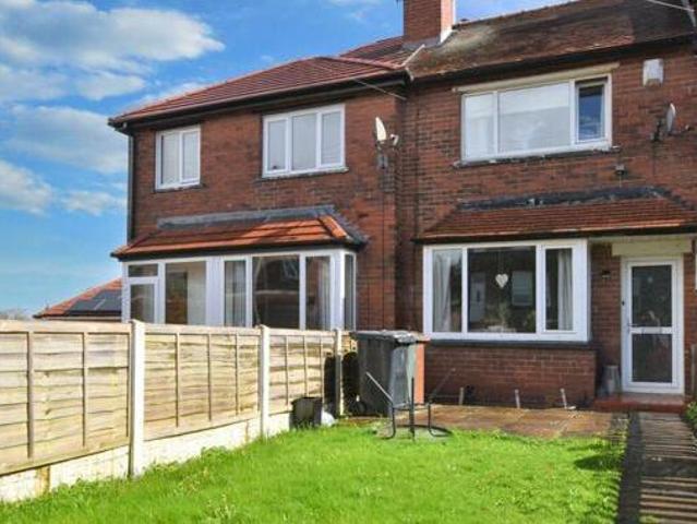 2 Bedroom Town House For Sale In Morley, Leeds