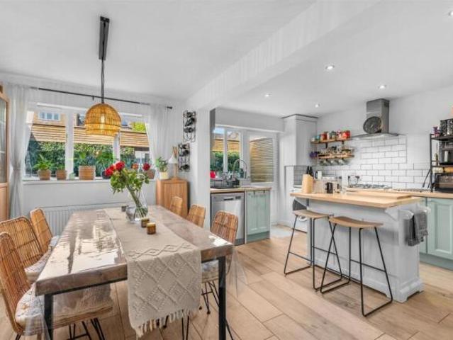 2 bedroom town house for sale in New Street, Leamington Spa, CV31