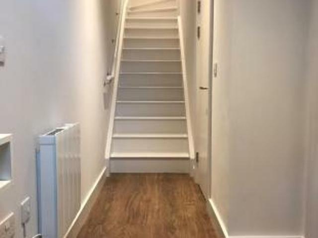 2 bedroom town house for rent in 86 Smiths Yard, Manchester, Greater Manchester, M4