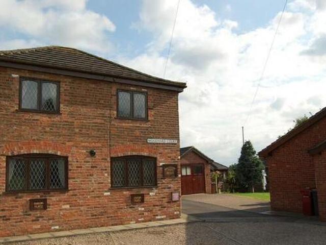 2 Bedroom Town House For Rent In Worlaby