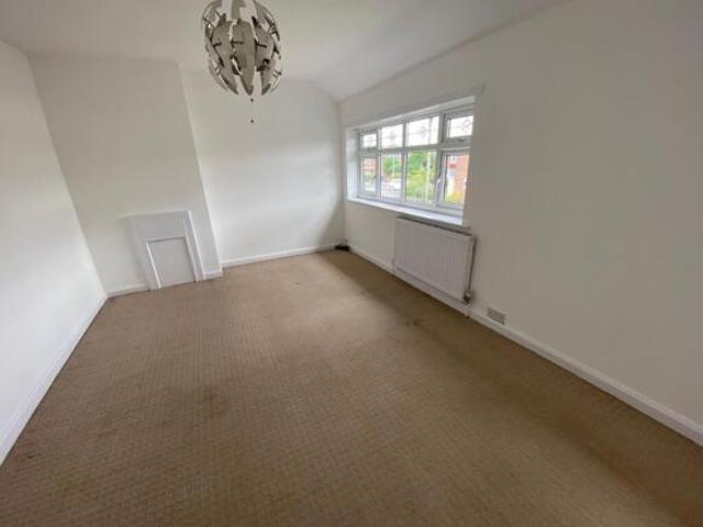 2 bedroom town house for rent in Bardsley Avenue, Warrington, WA5
