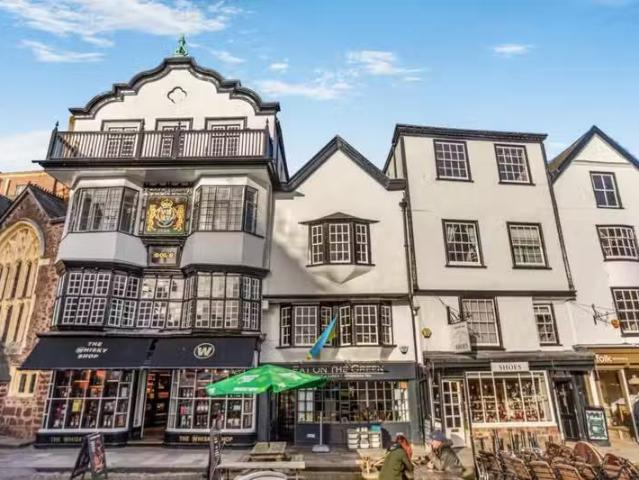 2 bedroom town house for rent in Cathedral Close, Exeter, EX1