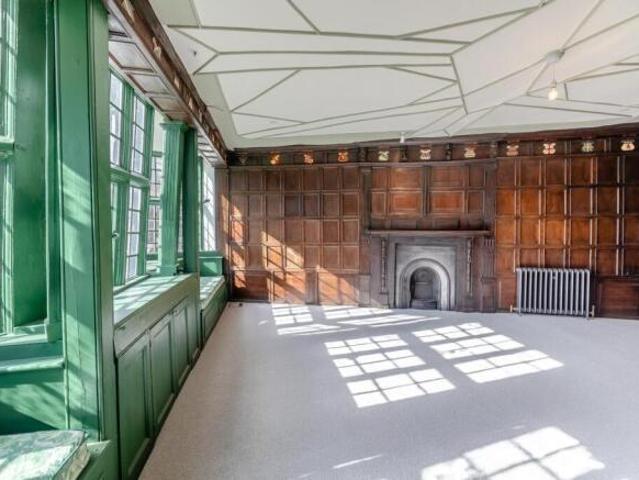 2 bedroom town house for rent in Cathedral Close, Exeter, EX1