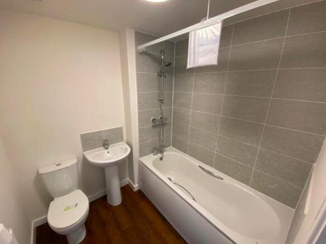 2 bedroom town house for rent in Oswestry Street, L5 1AJ, L5