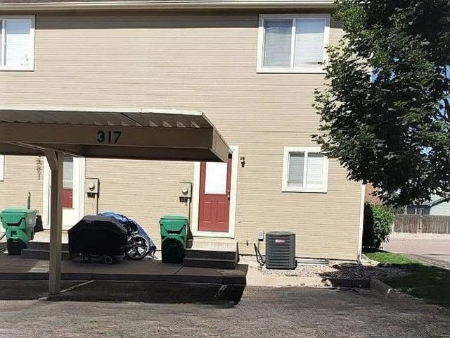 2 bedroom townhome in Cimarron Hills