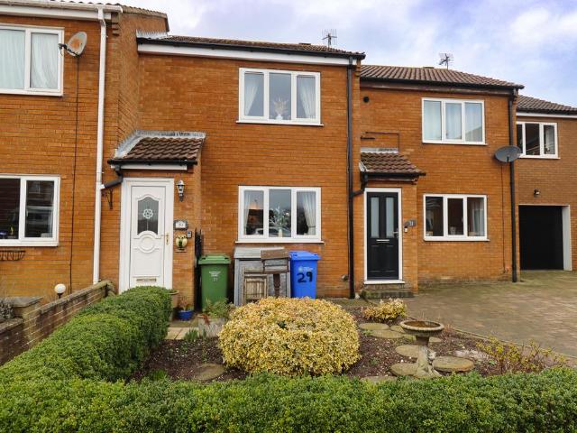 2 bedroom townhouse for sale