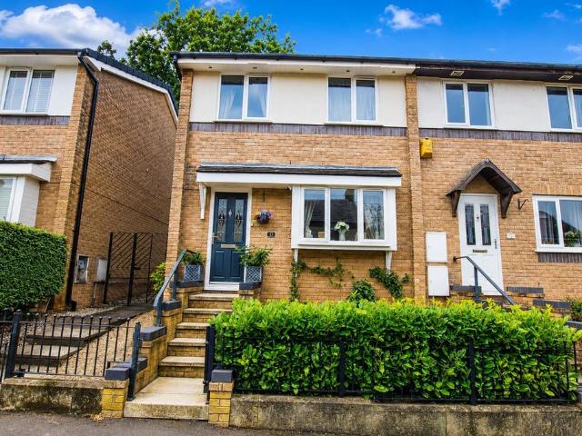 2 bedroom townhouse for sale