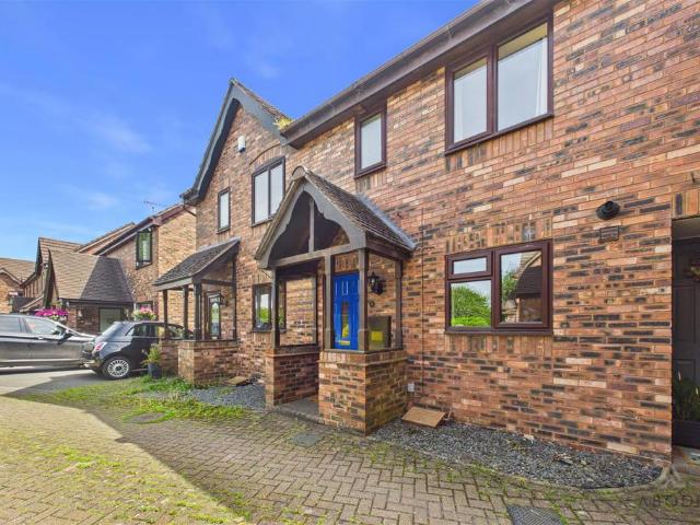 2 bedroom townhouse for sale