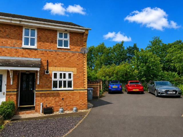 2 bedroom townhouse for sale