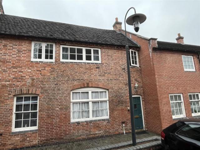 2 bedroom townhouse for sale