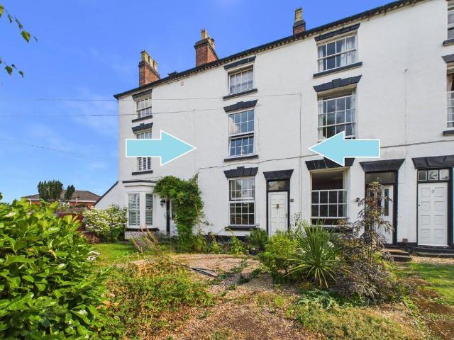 2 bedroom townhouse for sale