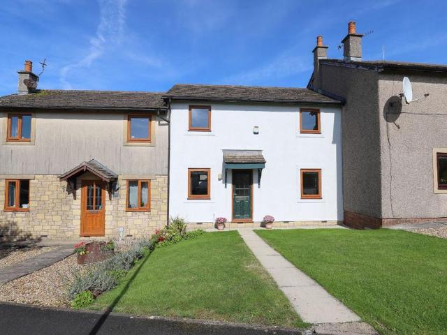 2 bedroom townhouse for sale